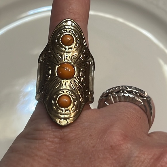 Vintage | Jewelry | 3 For 25 Gold Coral Stone Shield Ring Sz 6 | Poshmark
